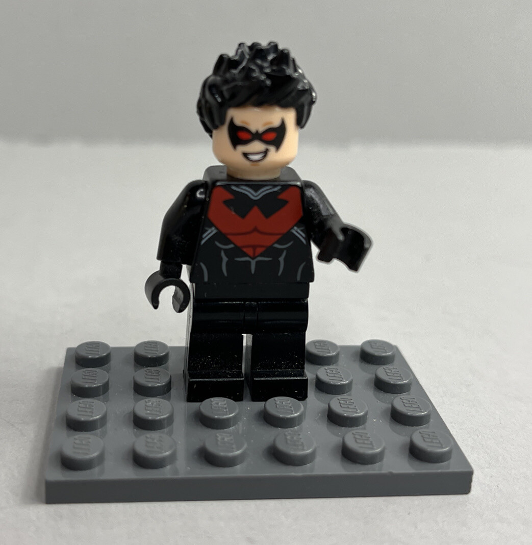 Lego Batman 2 Nightwing Red