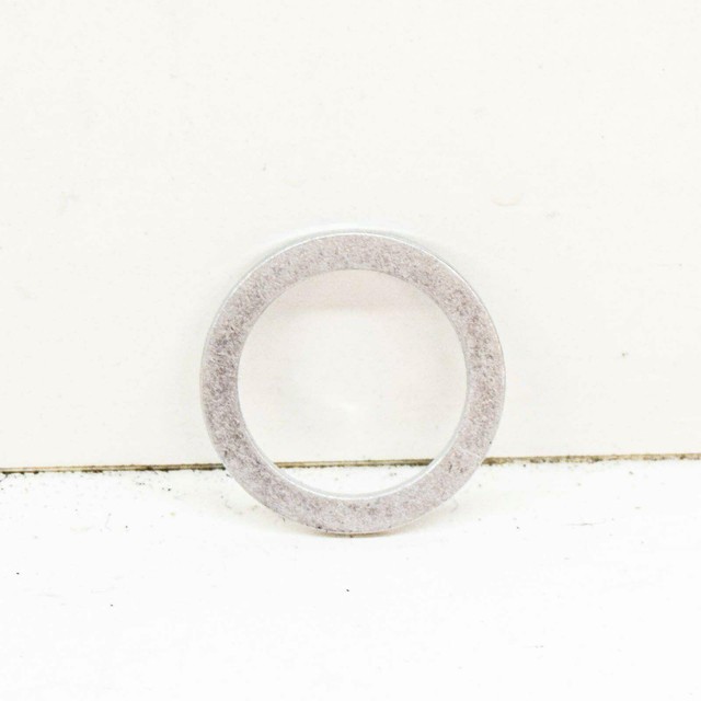 Volvo S60 Mk1 Transmission Drain Plug Gasket 30713220 Genuine for sale ...