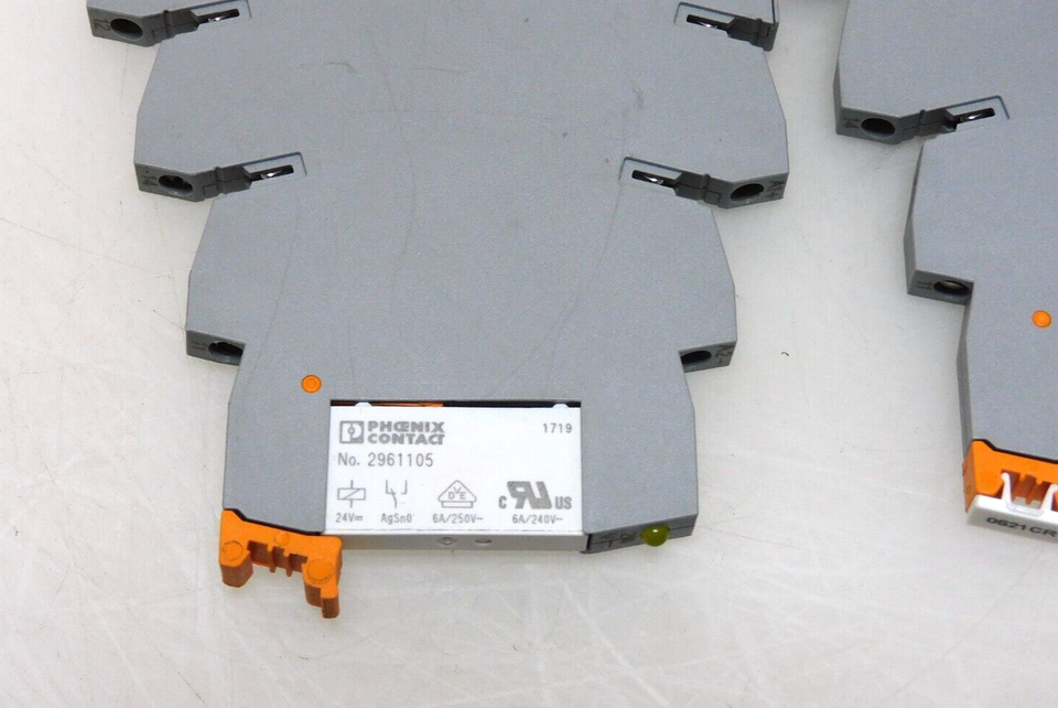 LOT OF 4 PHOENIX CONTACT RELAY BASE 2966016 PLC-BSC-24DC/21-21 W ...