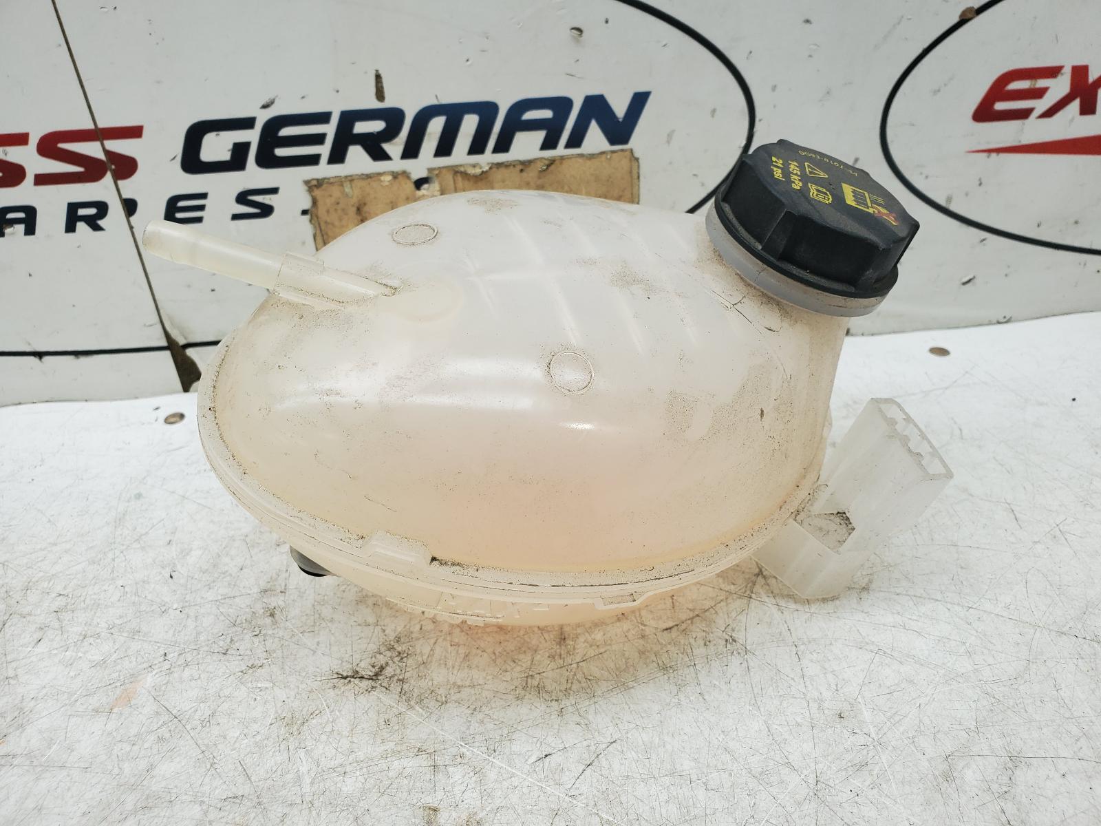 FORD FIESTA MK8 17-22 COOLANT EXPANSION BOTTLE GN118A080AA | eBay Australia