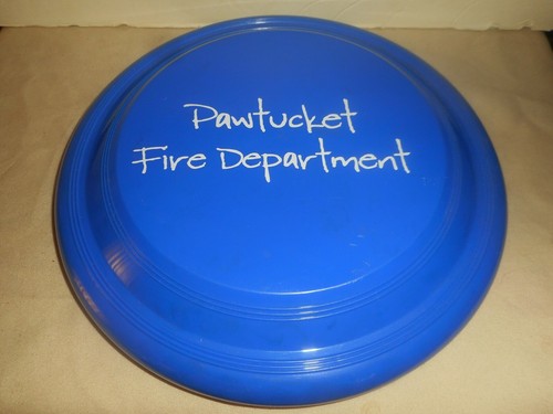 Vintage PAWTUCKET FIRE DEPARTMENT Frisbee Flying Saucer Disc Rhode ...