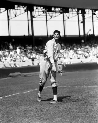 Robert W Meusel of the Cincinnati Reds in 1930 Baseball Old Photo | eBay