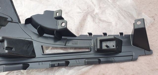 2018 Renault KOLEOS Front Bumper Right Side Fog Light Bracket Holder ...