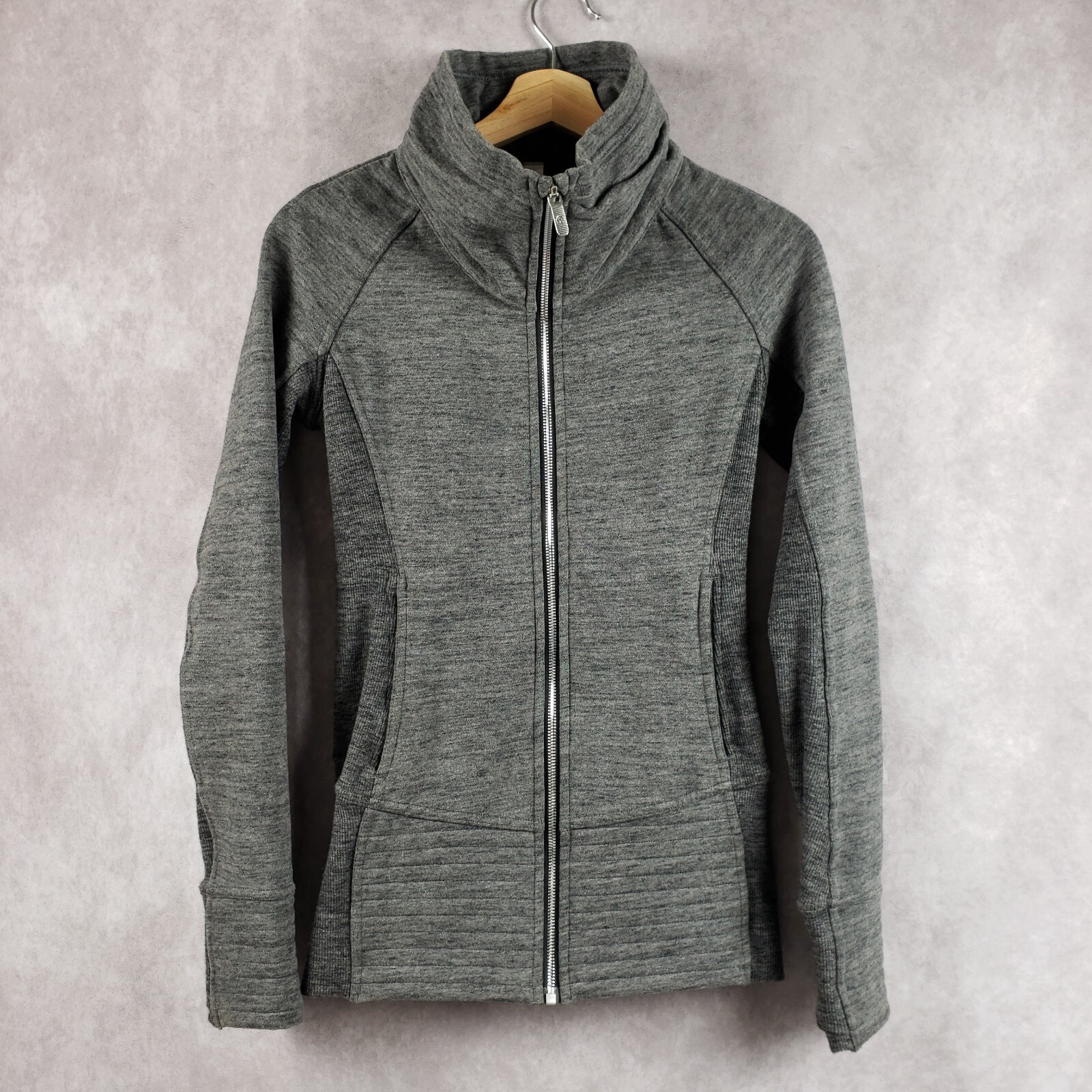 Lululemon Radiant Jacket II Full Zip Funnel Neck Heathered Core Dark ...
