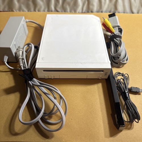 Nintendo Wii Console System Bundle White RVL-001 Authentic OEM - Cables ...