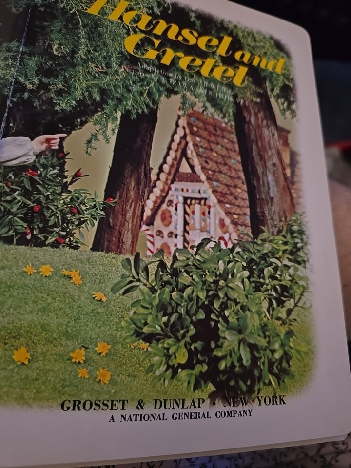 Hansel and Gretel a Puppet Storybook 1970 Isawe Hijikaro | eBay