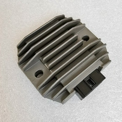Regulator Rectifier + Plug For Yamaha YZF R1 98-01 R6 99-05 R6S YZF600R ...