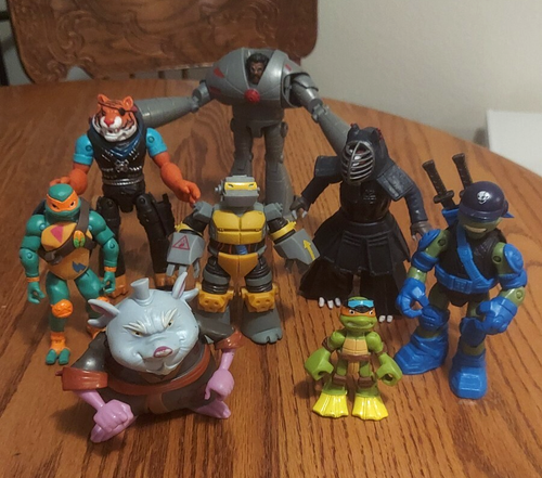 2000s TMNT Lot Of 8 Figures Teenage Mutant Ninja Turtles Viacom ...