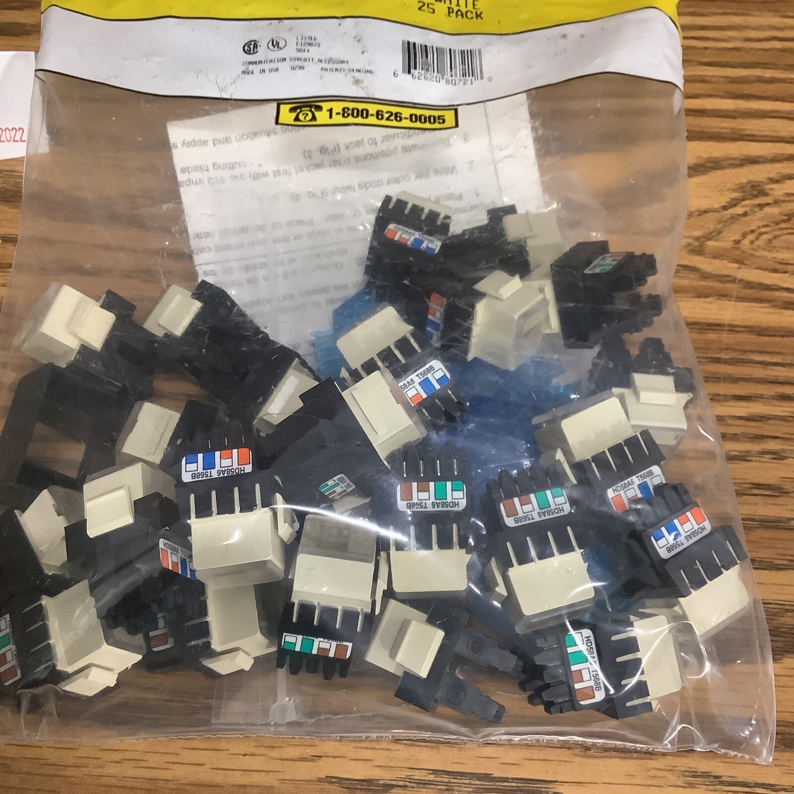 Hubbell CAT 5+T568B jack office white HD58A625 Bag of 25 | eBay