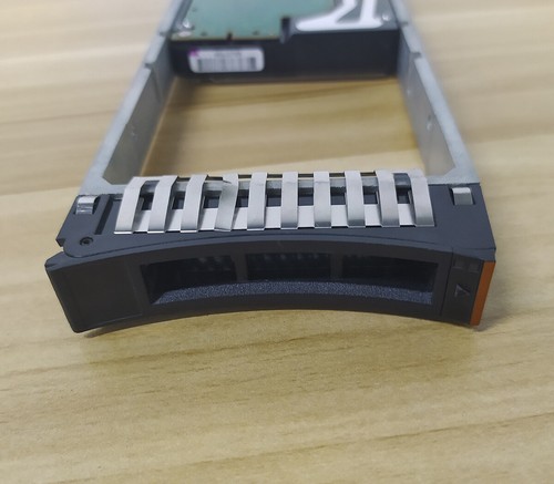 IBM 00E8623 1.1TB 10K RPM SAS SFF-2 HDD Hard Disk Drive CCIN 59CD ...