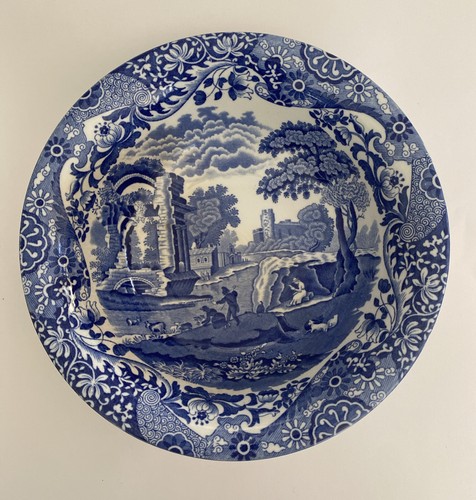 A Copeland Spode blue and white transferware "Italian" pattern serving ...