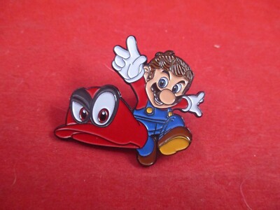 Super Mario Throwing Cappy Hat Novelty Pin Pinback | eBay