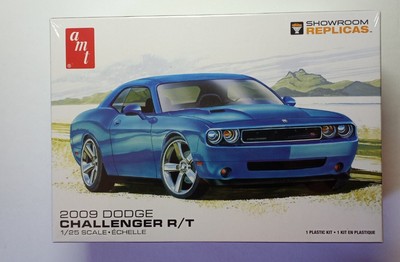 AMT 1/25 2009 Dodge Challenger R/T Model Kit AMT1117 FACTORY SEALED KIT ...