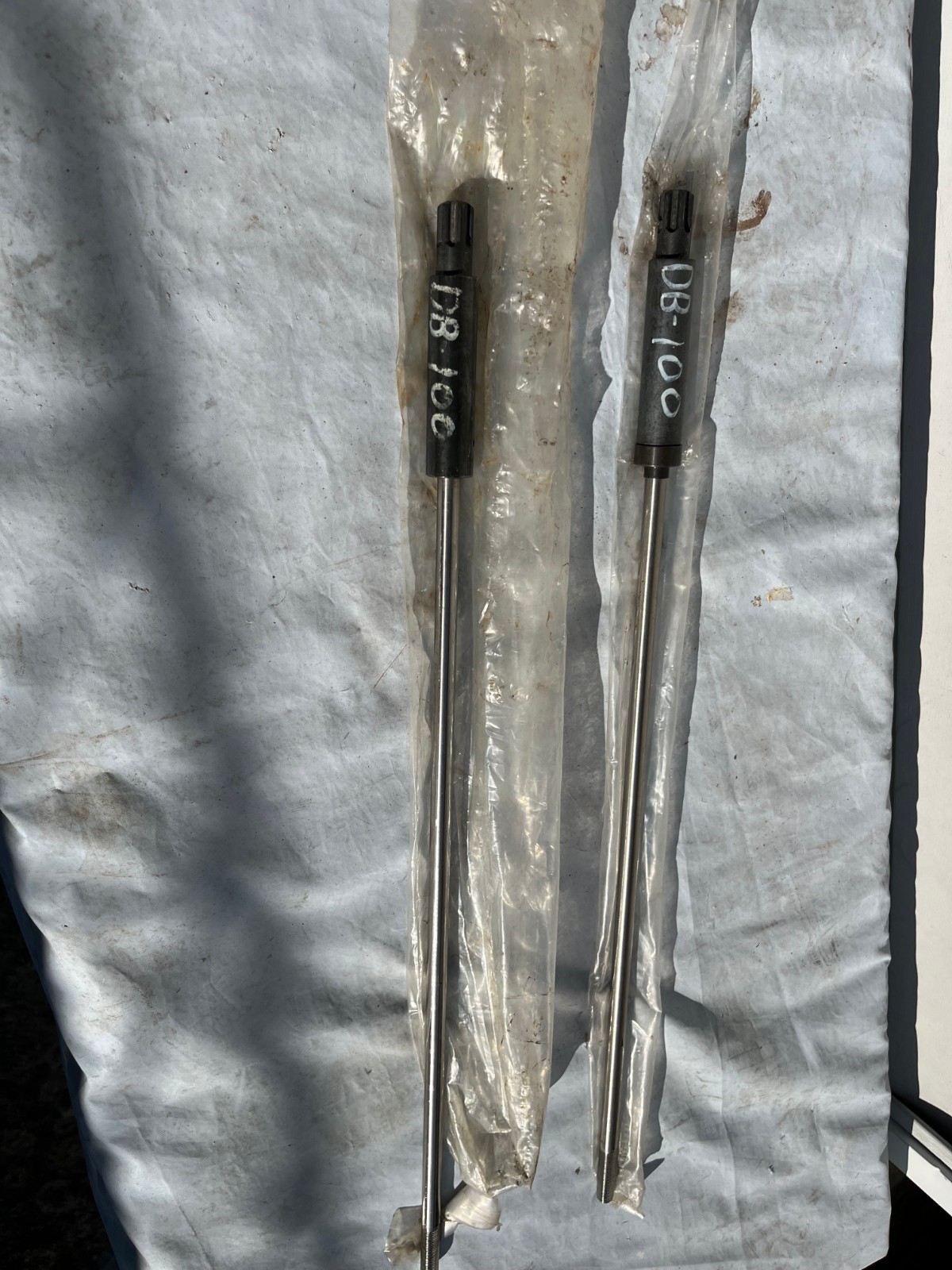 Bridgeport manual mill R8 drawbars for a pneumatic power drawbar kit ...