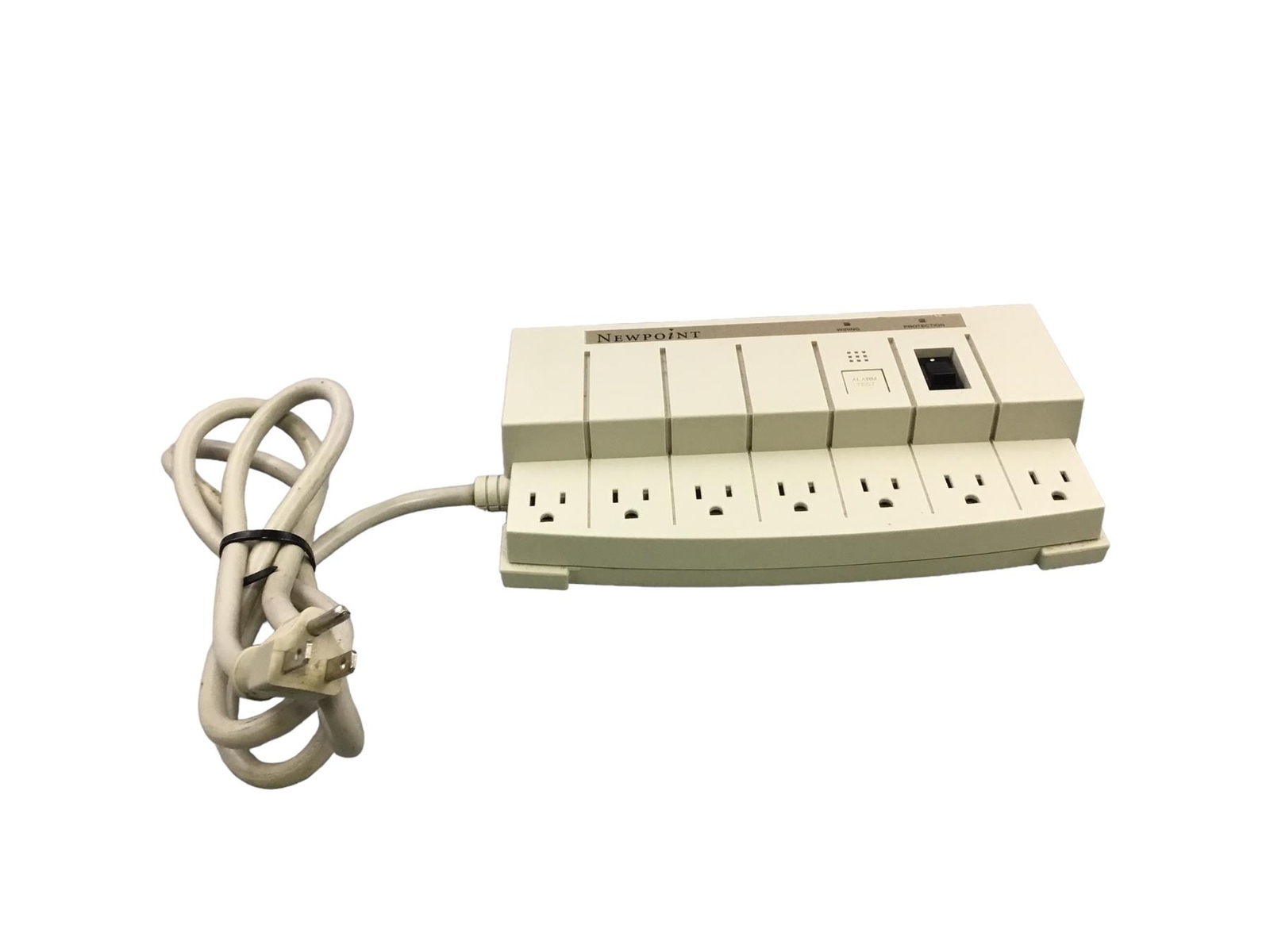 Newpoint Computer-Grade Surge Protector Floor 7-Outlet Model: S100T | eBay