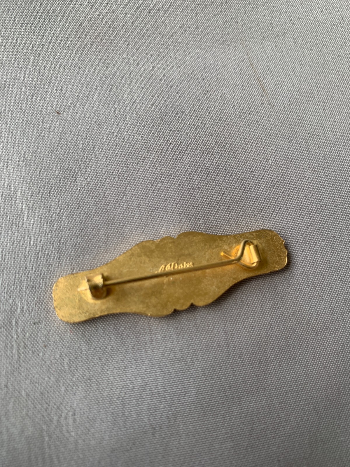 Australian Foundation Member Pin Back Badge A J Parkes Maker E83 | eBay