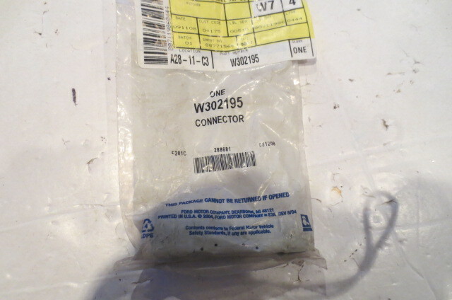Ford W302195 High Pressure Fuel Rail Oil Tube OEM Part for sale online ...
