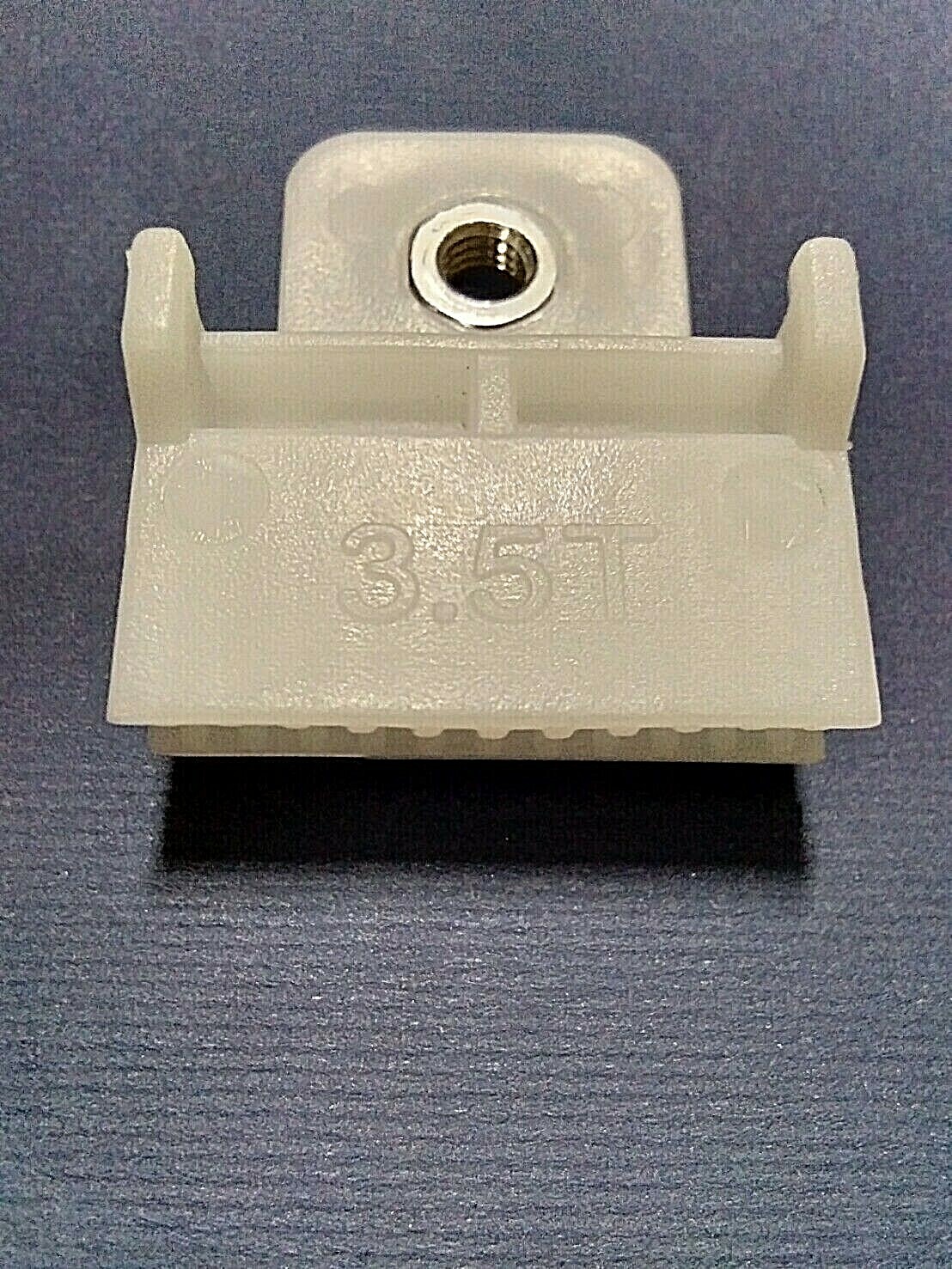 Door glass window track clips for Isuzu Rodeo D-Max Holden Trooper ...