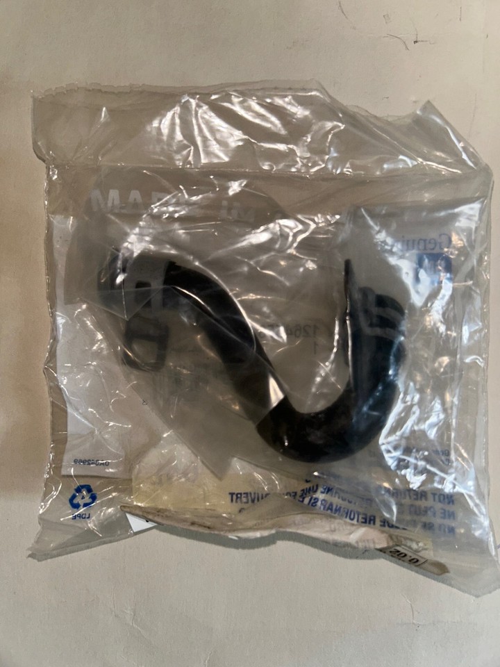 Genuine GM Fuel Return Hose 12645582 Silverado Sierra HD 6.6L Duramax ...