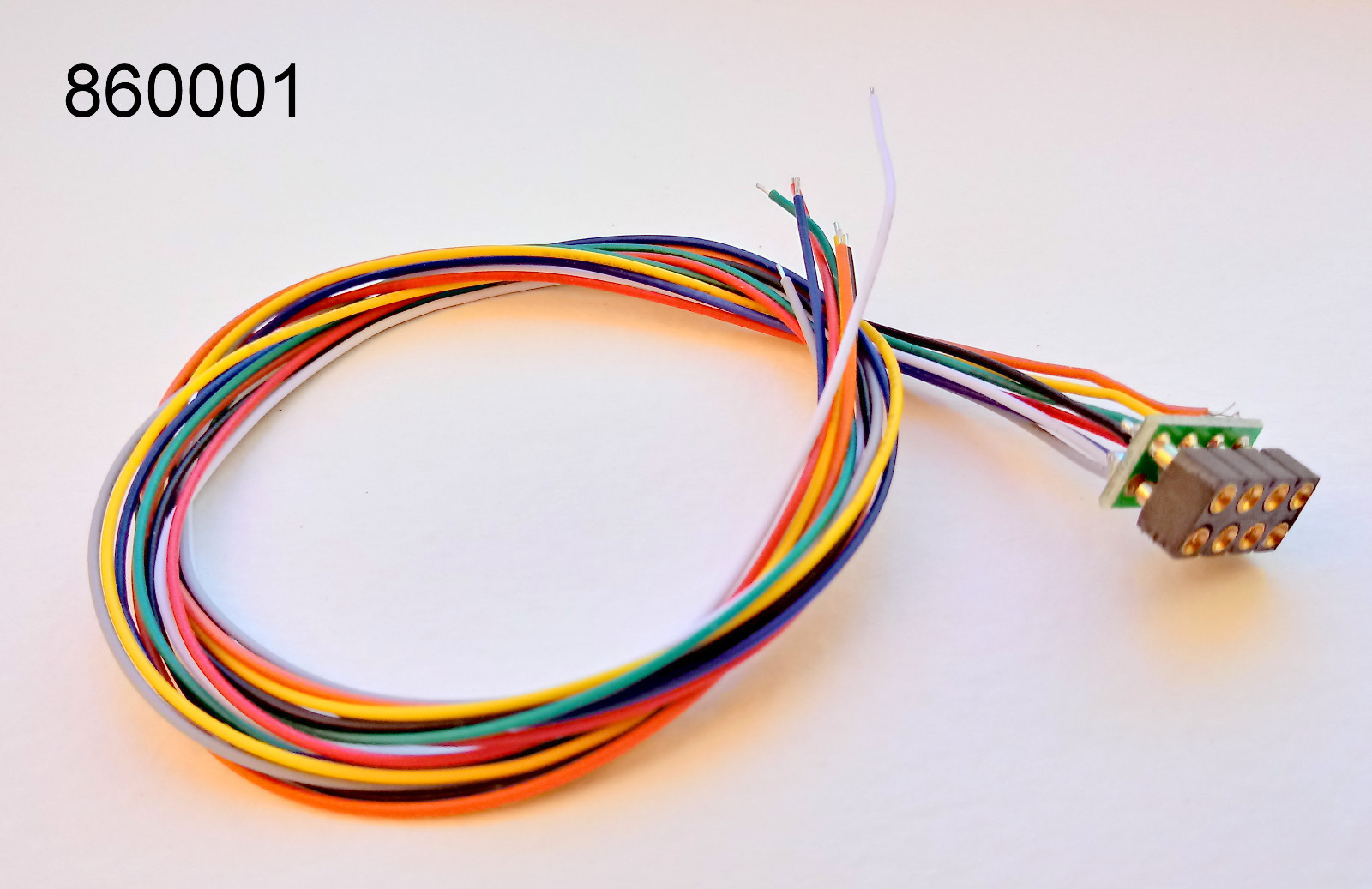 NEM 652 8-pole Decoder Socket for Loco | Grelly USA