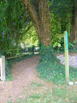 Photo 6x4 Wayfarers Walk, Brown Candover The Wayfarers Walk extends 70 ...