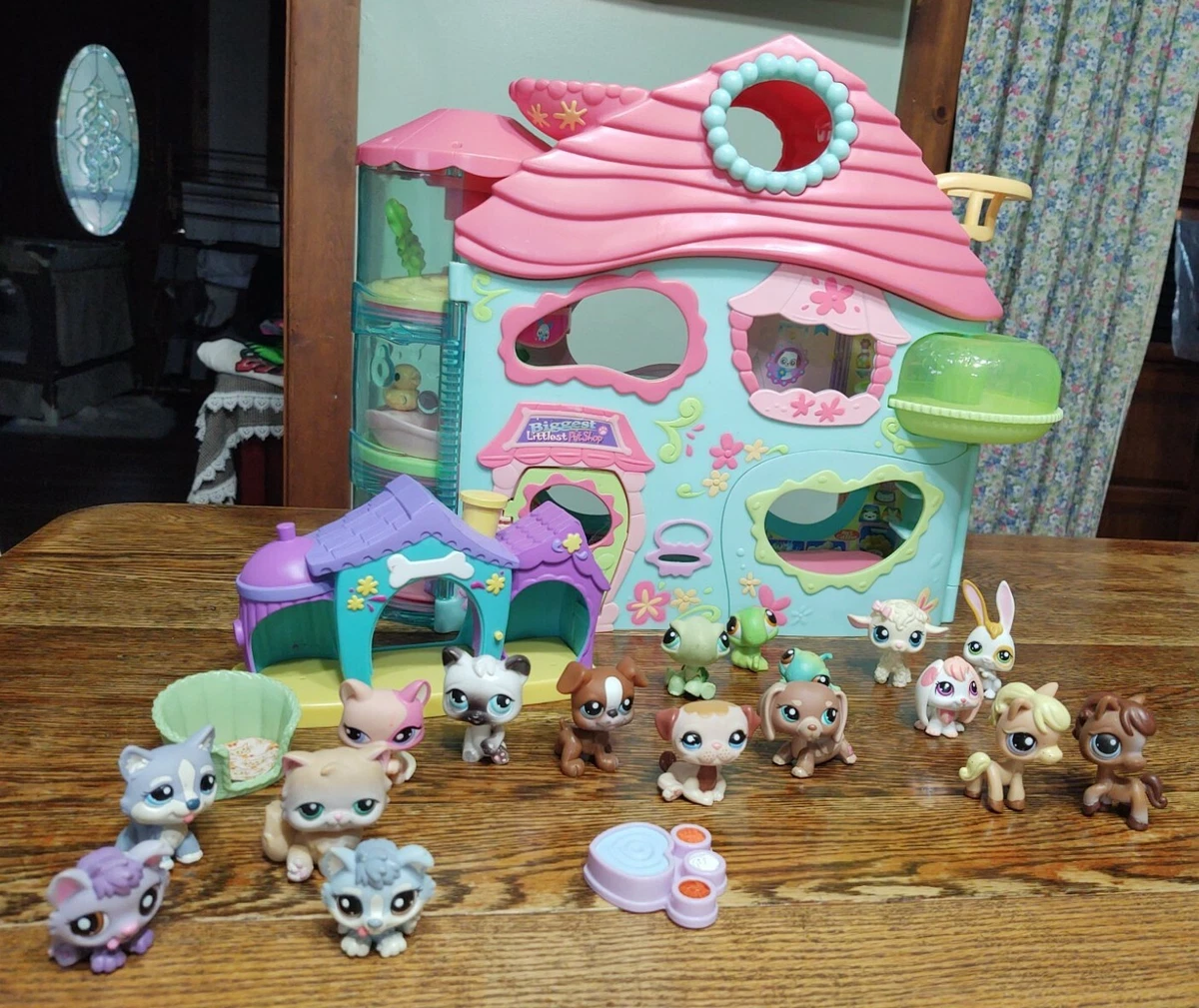 Littlest Pet Shop Toy House