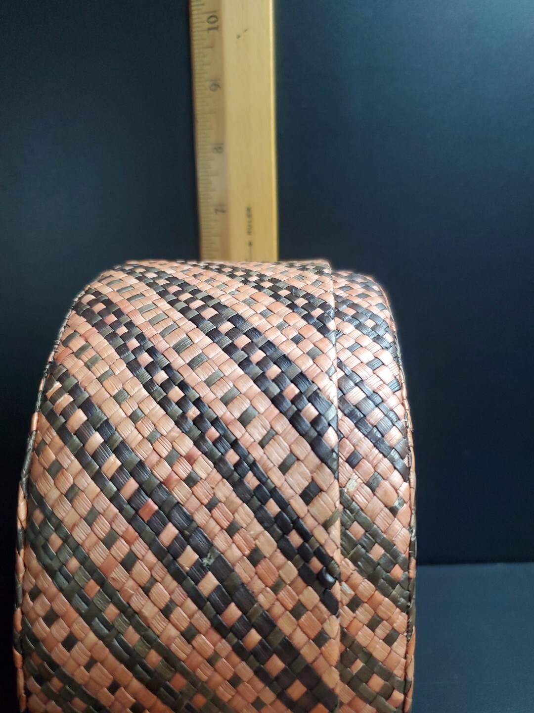 Sturdy Woven Wicker Basket With A Lid | eBay