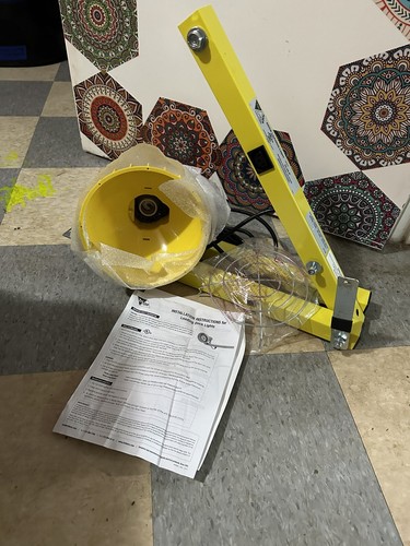 Tri Lite 300 Watt Screw On Dock Light | eBay