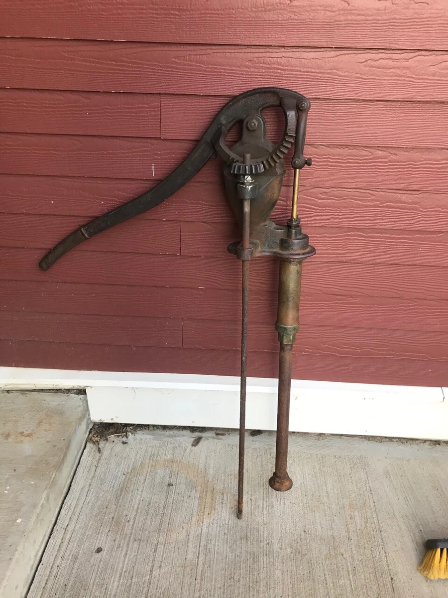 Hand Crank Water Pump