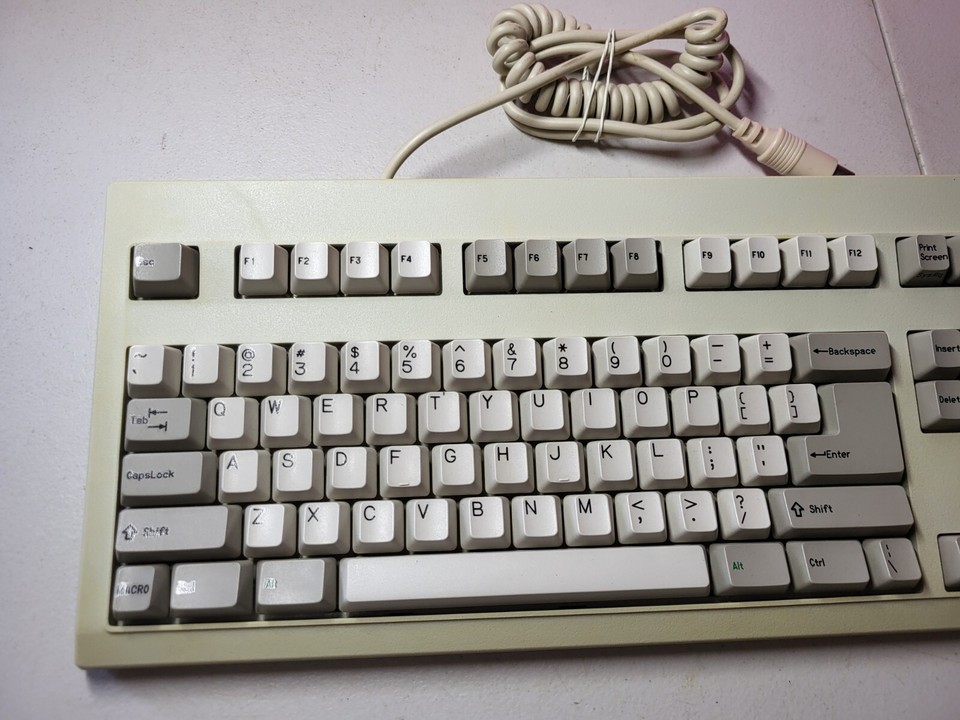 Vintage XT/AT Packard Bell 386 Keyboard BTC 5339S 5-Pin DIN AUTO SWITCH ...