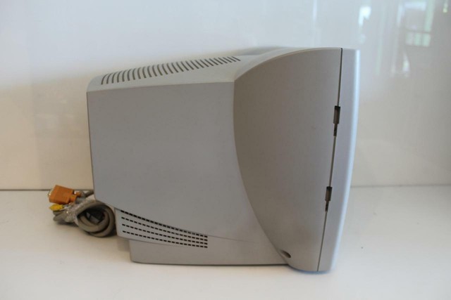 13.5" HP Hewlett Packard Pavilion M50 D5258a CRT Retro Gaming Computer ...