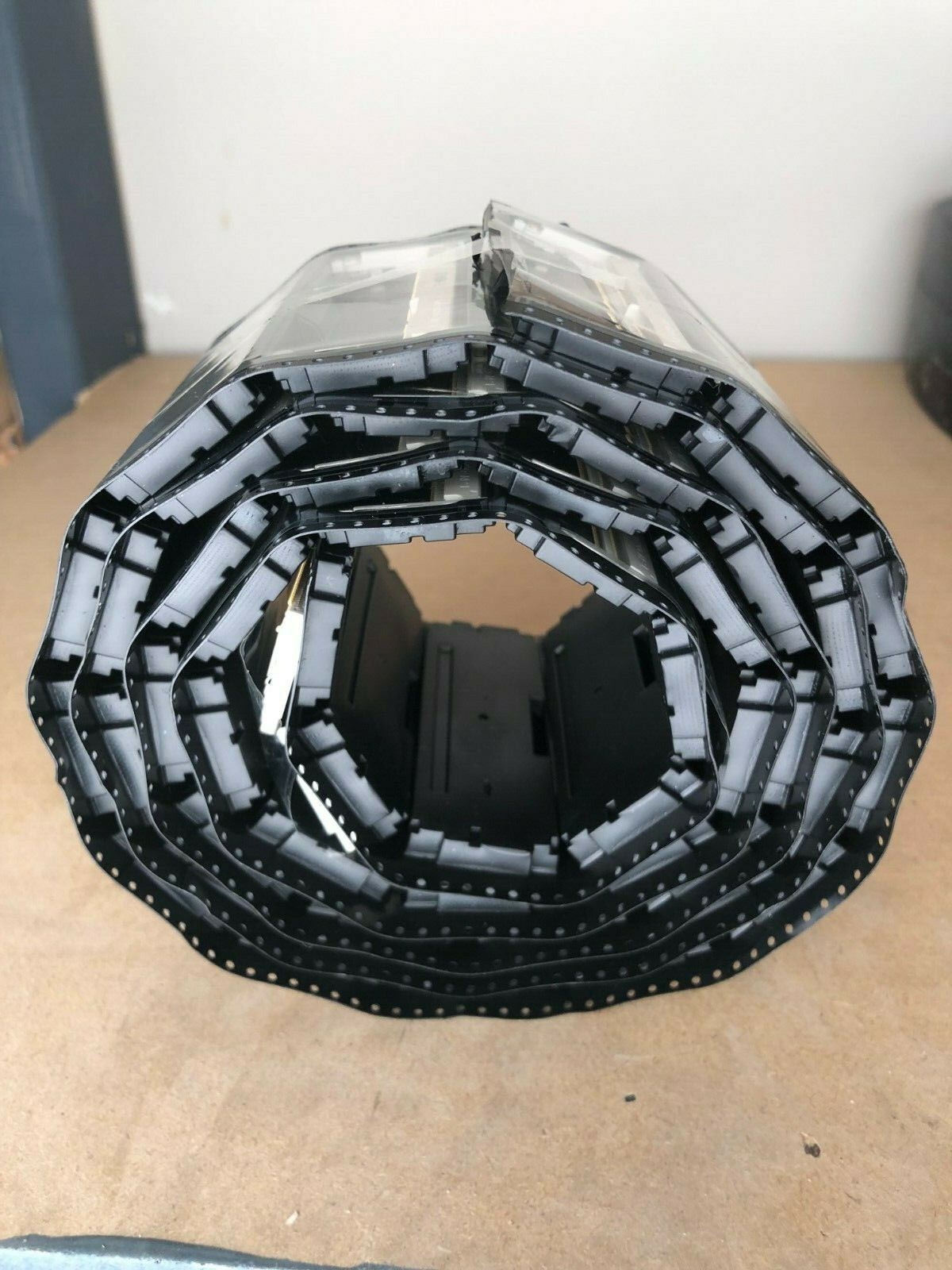 New Genuine Foxconn notebook memory card slot. 1.5v DDR3 STD. Lot of 50 ...