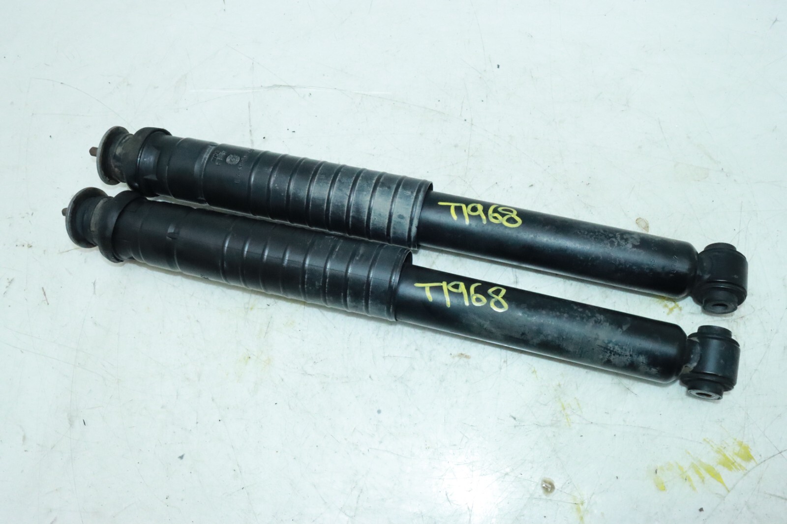 Smart OEM 12-15 FORTWO Rear-shock Absorber or Strut 4513202331 for sale ...