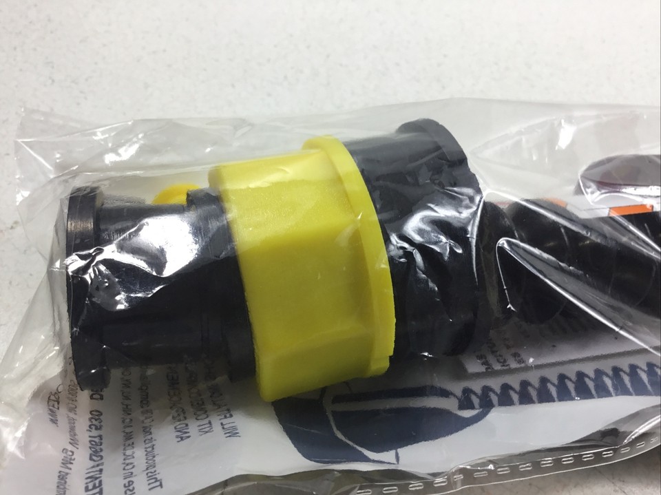 EZ-POUR Ez Flow Replacement Gas Can Spout 10050 Fuel 1/2” Vent Fuel ...