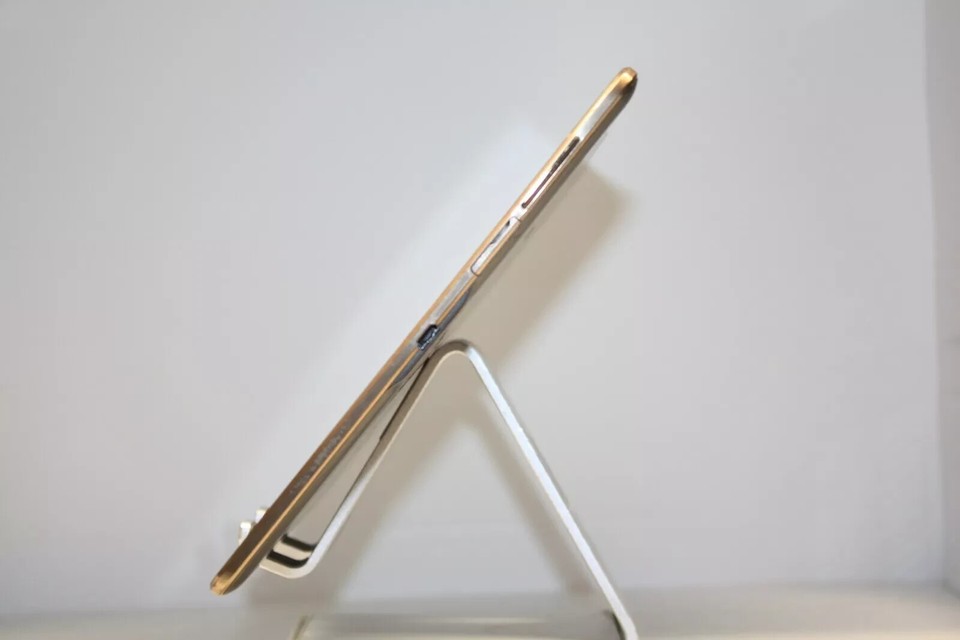 Samsung Galaxy Tab S SM-T800 - 16GB - Wi-Fi - 10.5in Tablet - Titanium ...