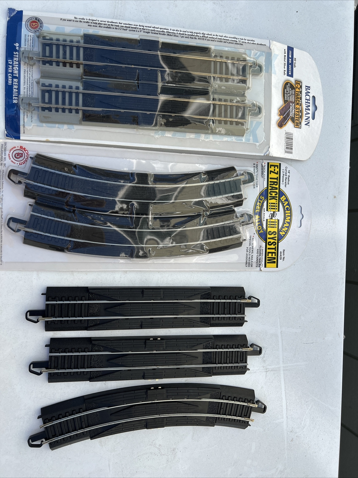 Bachmann HO EZ-Track 19" Radius Rerailer Track ( 7 pieces) | eBay