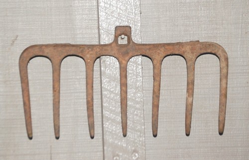 Rustic Cast Iron Rake Head Country Farmhouse Metal Decor | eBay