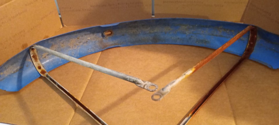 VINTAGE SCHWINN SPITFIRE BALLOON TIRES FENDER SET FRONT/REAR..REPAIR ...