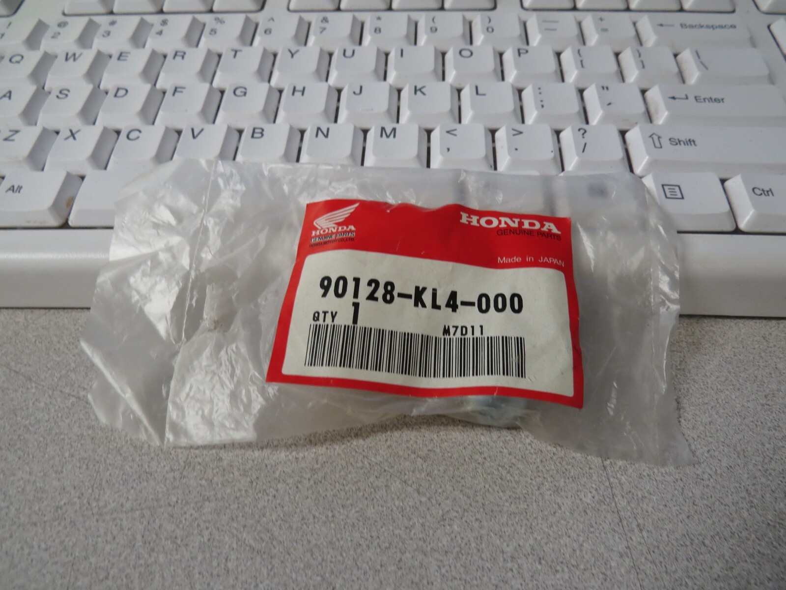 NOS Honda OEM Sprocket Fixing Bolt 85-86 ATC350 04-07 CBR1000 90128-KL4 ...