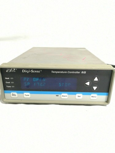 COLE PARMER DIGI-SENSE TEMPERATURE R/S MODEL 89000-10 READ DESCRIPTION ...
