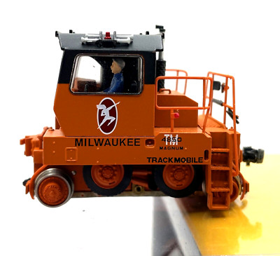 HO BROADWAY LIMITED 6012 TRACKMOBILE MILWAUKEE ROAD # 4850 DC DCC | eBay