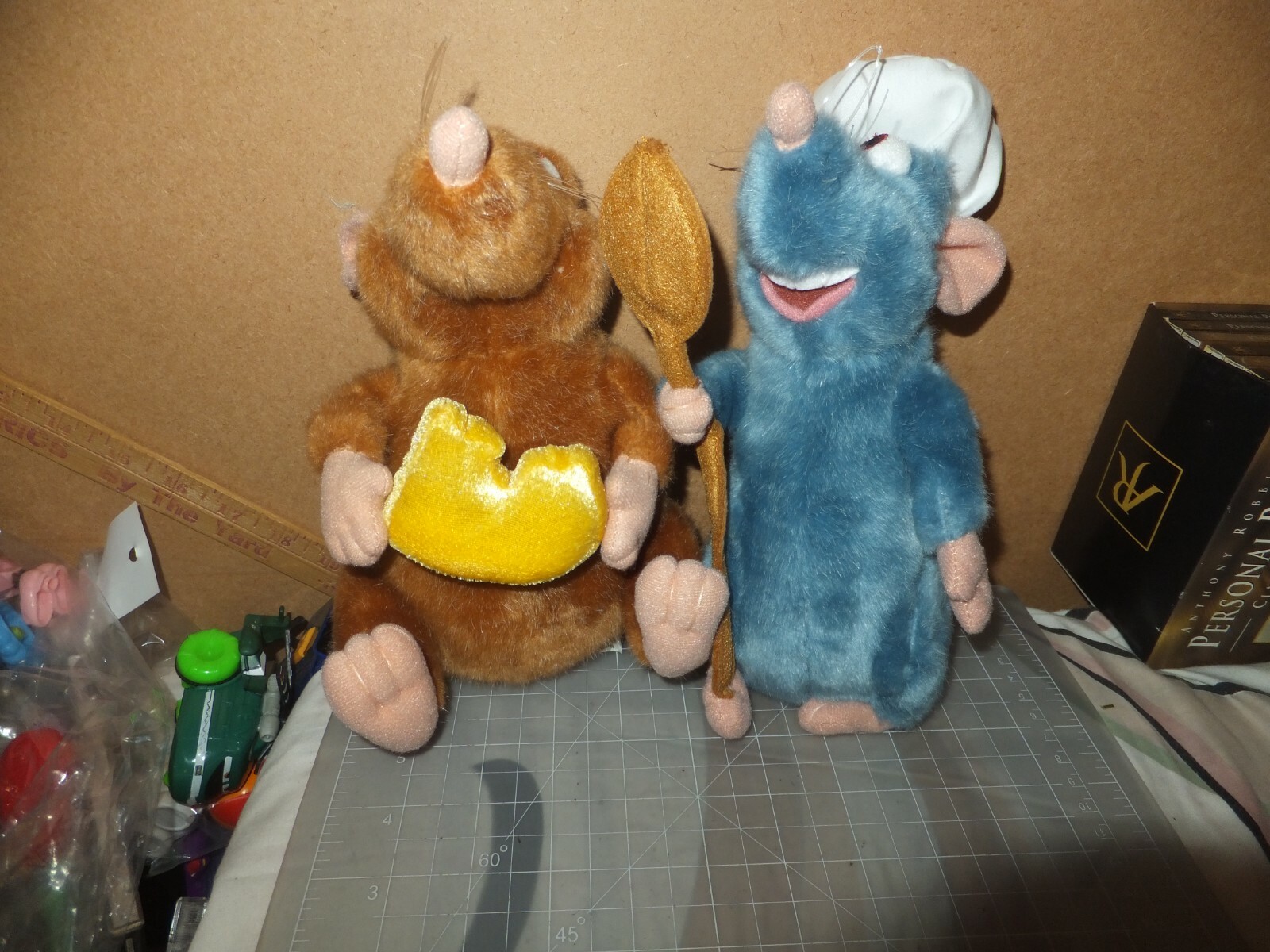 Lot of 2 Disney Store Pixar Ratatouille Remy with Spoon and Emile with ...