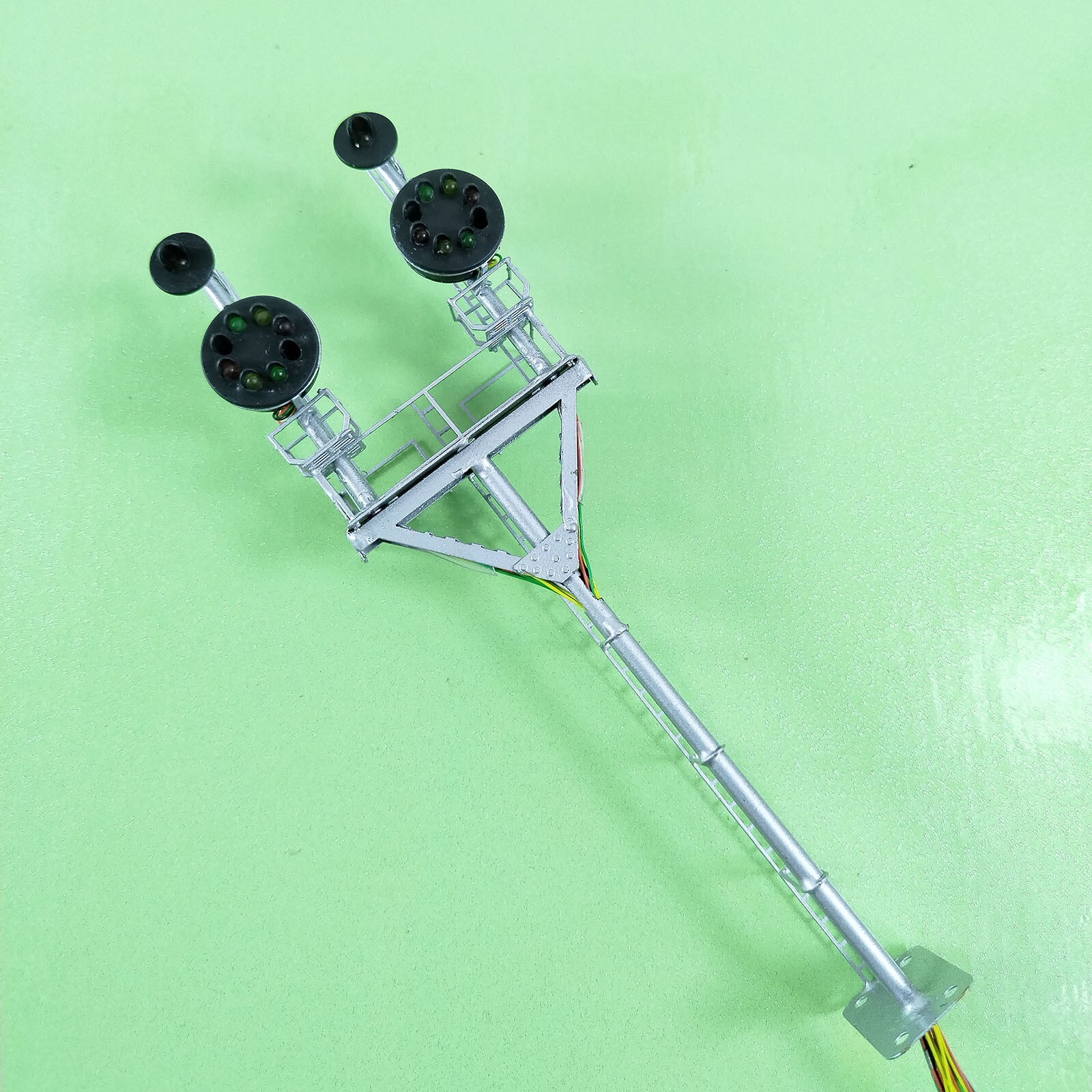 1 x HO scale model railroad tower CPL signal B&O goalpost with bracket ...