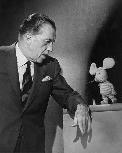 Ed Sullivan talks with mouse Topo Gigio from Ed Sullivan Show 16x20 ...