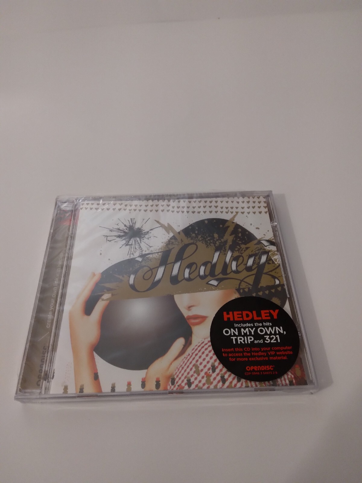 2 CDs Hedley by Hedley (CD, 2006) / Hedley Never Too Late (CD, 2008 ...