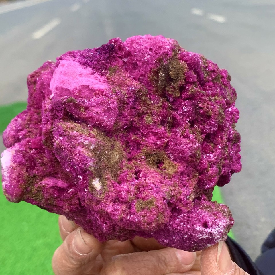 1.4LBNatural Rough Red Corundum and Phlogo Pit Mineral Spirits Ruby Raw ...