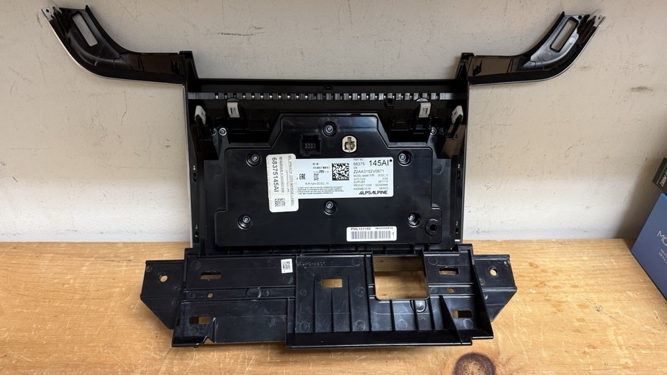 2021-2024 Jeep Grand Cherokee Display Screen OEM | eBay