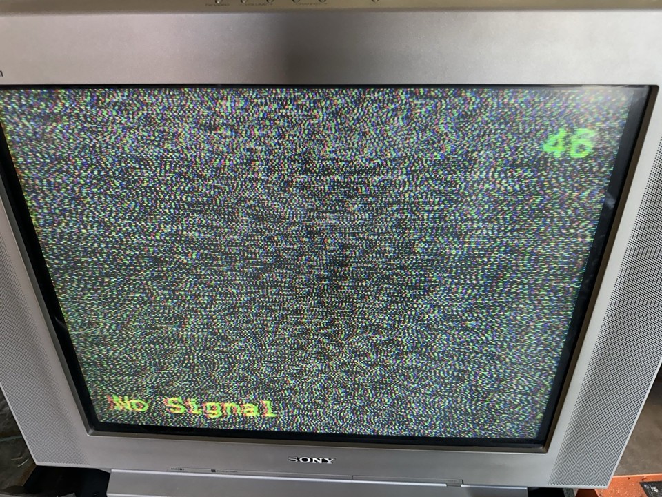 Vintage 2000 WEGA Sony Trinitron CRT TV 27” Retro Gaming Gamer With ...