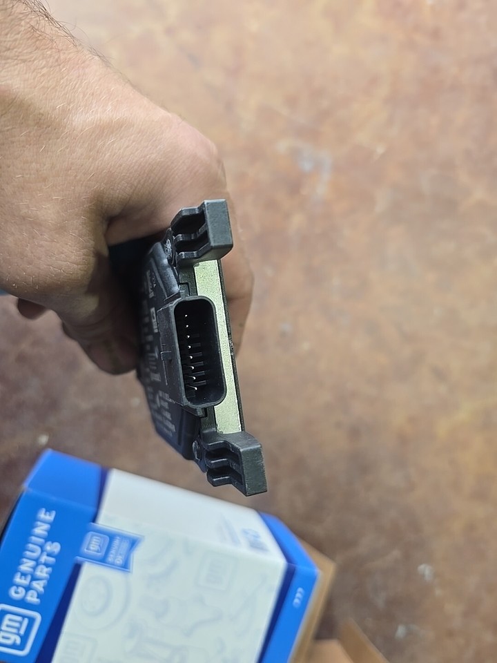 Genuine GM Short Range Radar Rear Sensor 85157020 OEM NEW | eBay