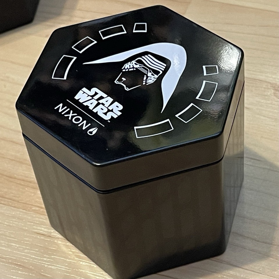 Nixon The Ranger SW "Lead The Way" Kylo Ren Star Wars Men's Analog Surf ...